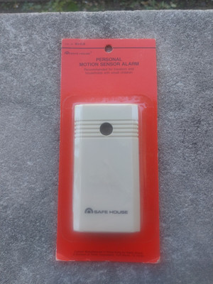 Radio Shack vintage personal motion sensor alarm Safe House (49-419) | eBay