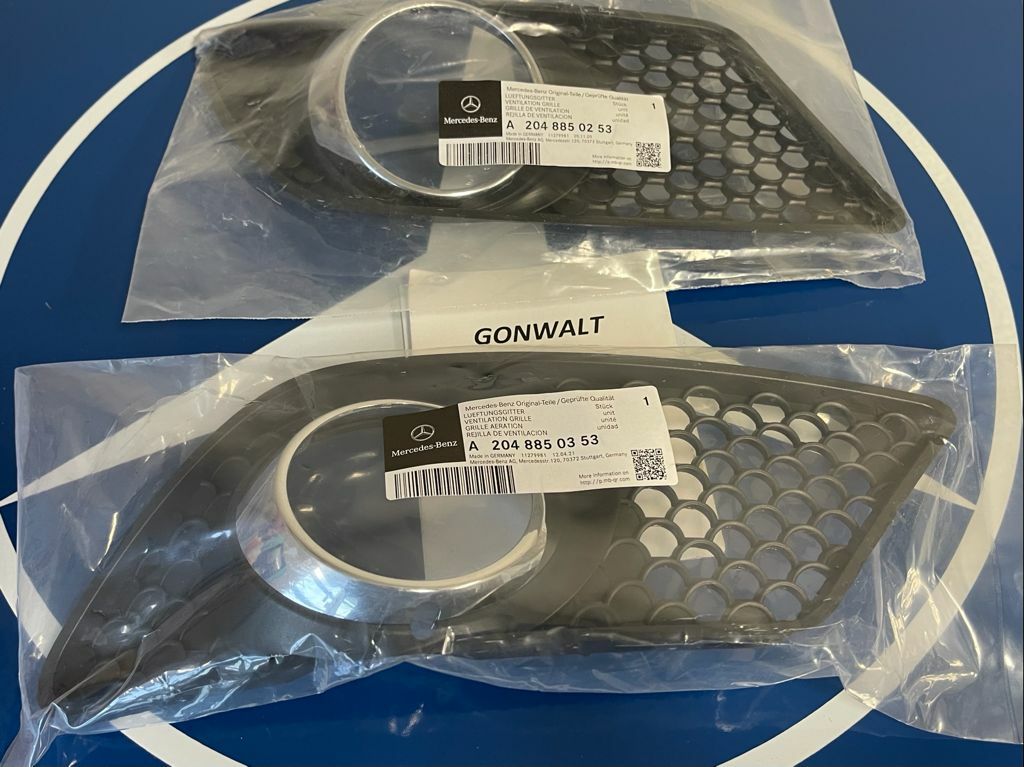 Mercedes Benz W204 Bumper Cover Grille Left-Right Front Set Fog OE ...