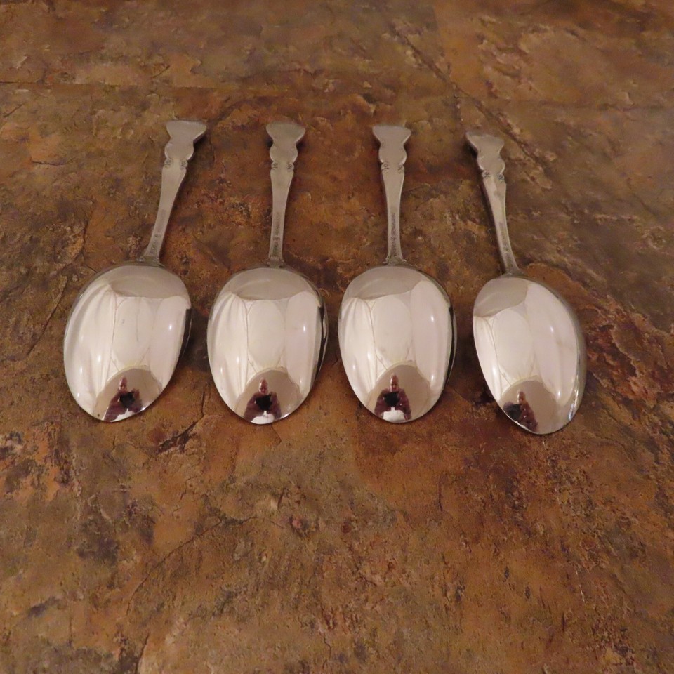 Oneida Dover Cube Set of 4 Oval Soup Spoons Heirloom Stainless Flatware ...