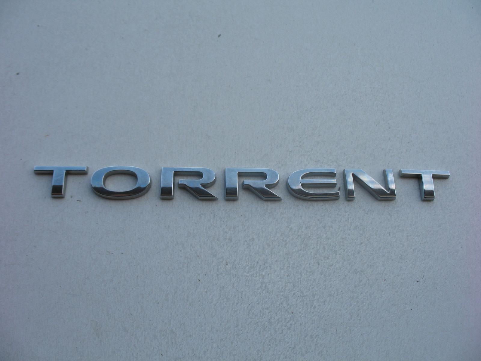 06 07 08 09 PONTIAC TORRENT REAR LID CHROME EMBLEM LOGO BADGE SIGN ...