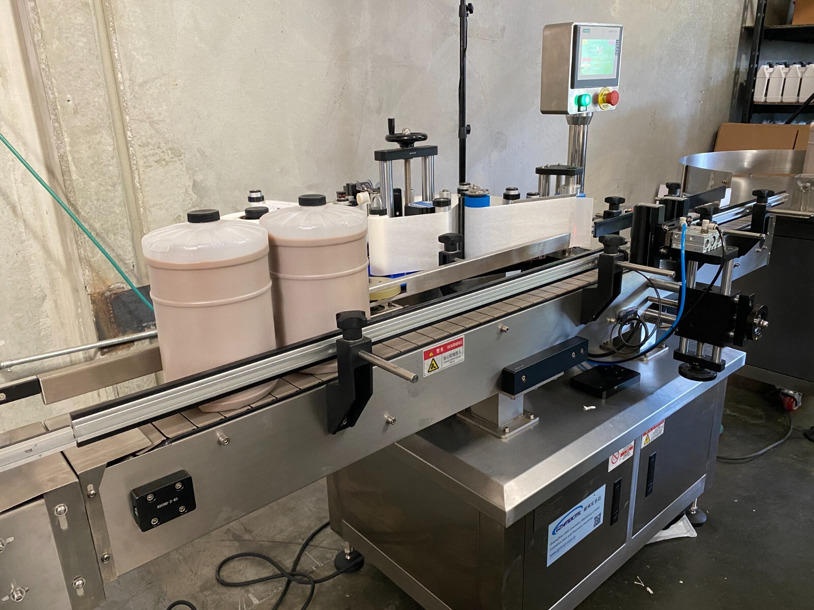 In-line Automatic Round Bottle Label Machine. High Speed, Brand New ...