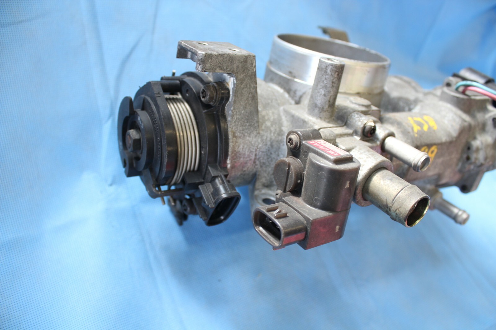 Jaguar Throttle Body XJ8 99-03 XK8 99-02 OEM | eBay
