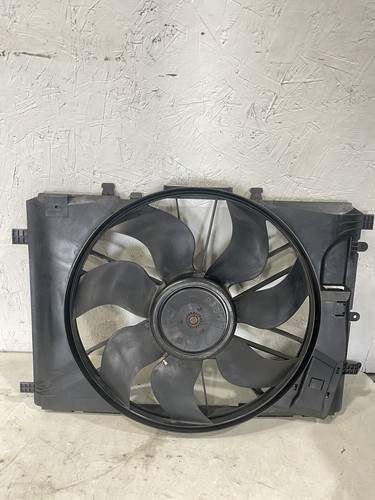 08-18 MERC. SPRINTER W212 W207 E350 ENG.RADIATOR COOLANT FAN MOTOR ...
