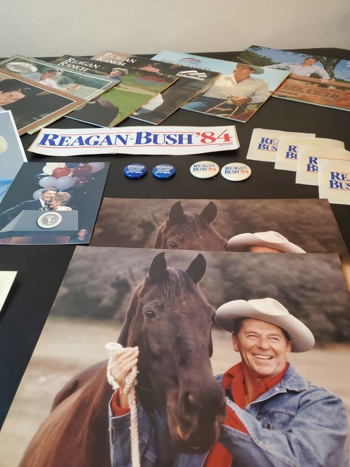Vintage Lot Of Ronald Reagan/Bush Political Campaign -1984 Buttons And ...