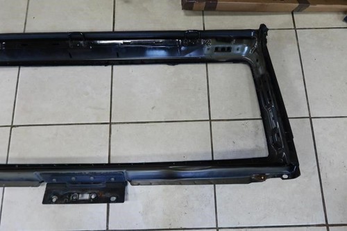2007-2018 Jeep Wrangler JK JKU OEM Windshield Frame w/o Glass ...