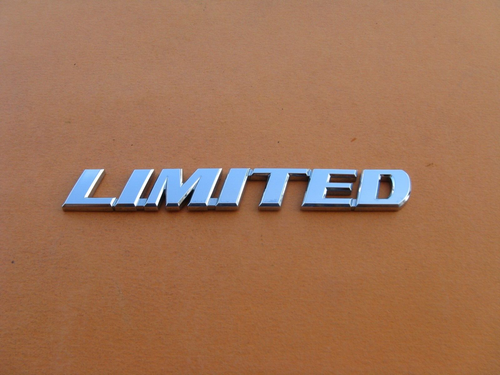 16 17 18 TOYOTA RAV4 LIMITED REAR EMBLEM LOGO BADGE SYMBOL SIGN USED ...