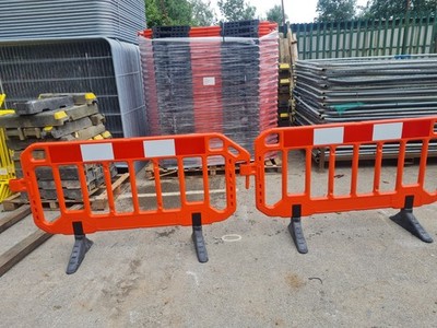 CHAPTER 8 ROAD BARRIERS TRAFFIC MANAGEMENT, PLASTIC SAFETY BARRIERS ...