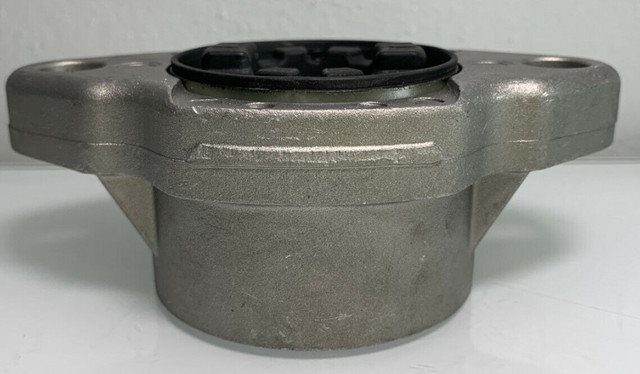 Mercedes-Benz A2133264800 Rear Shock Absorber Support C-Class W205 E ...