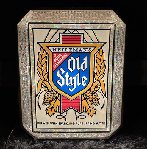 VINTAGE 1983 Heileman's Old Style Beer Crystal Cut Light Up Bar ...