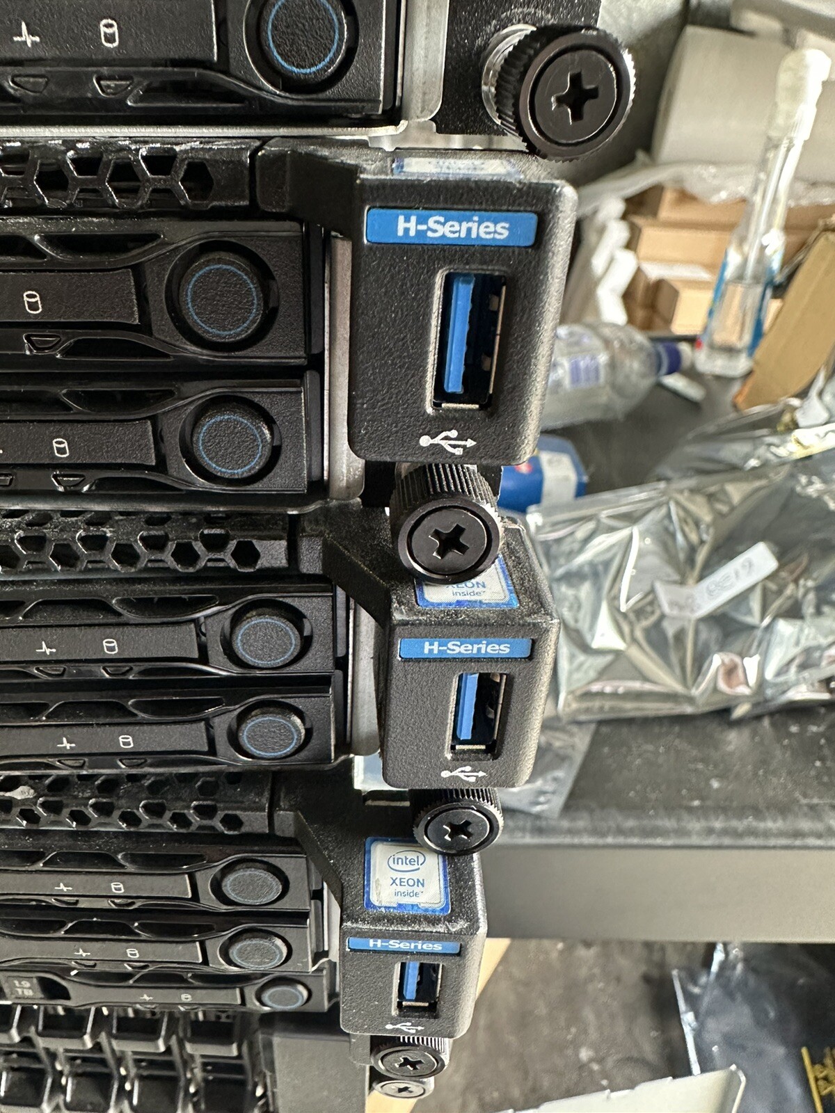 NetApp Server 2x XEON GOLD 5120 CPU 28 Core 32gb Nvme Server Dell 1ru ...