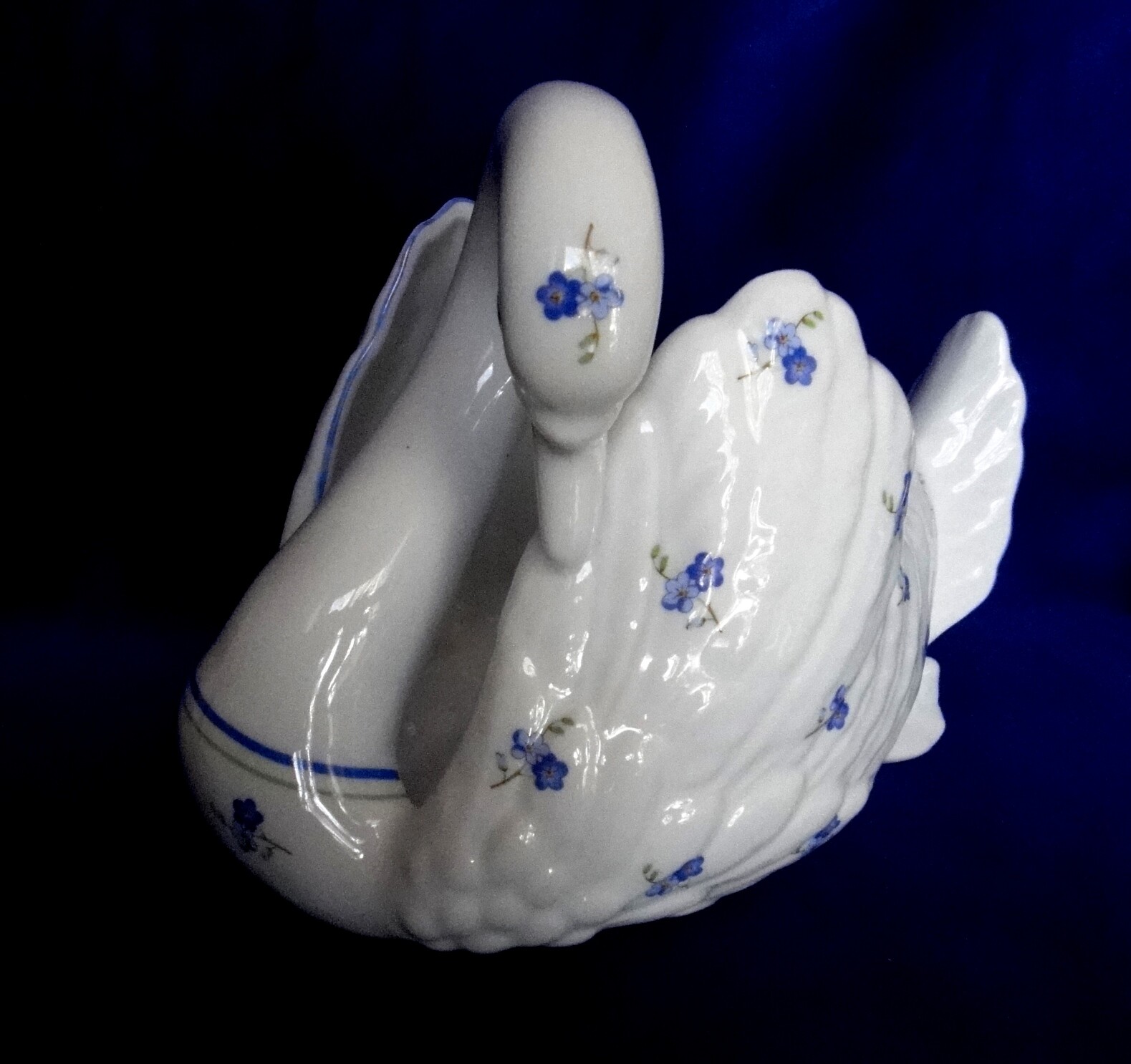 Swan Bowl Vase, Forget-Me-Not, Leander porcelain, Bone China Porcelain ...