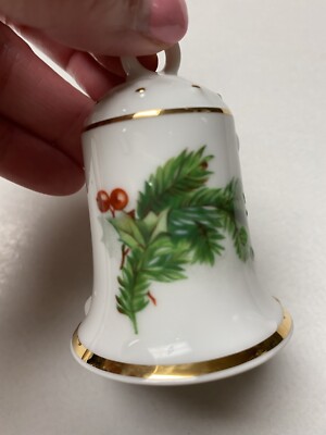 D Reine Handarbeit Small Christmas Bell w/ Holly Gold Bavaria Germany ...