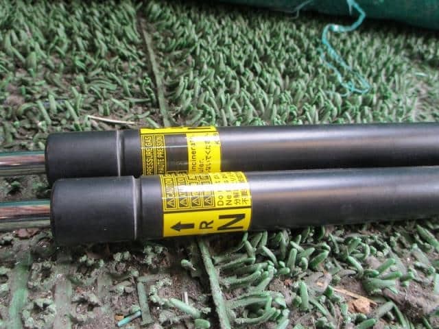 TOYOTA Spade 2012 DBA-NCP141 Tail Gate Damper 6895052431 [Used ...