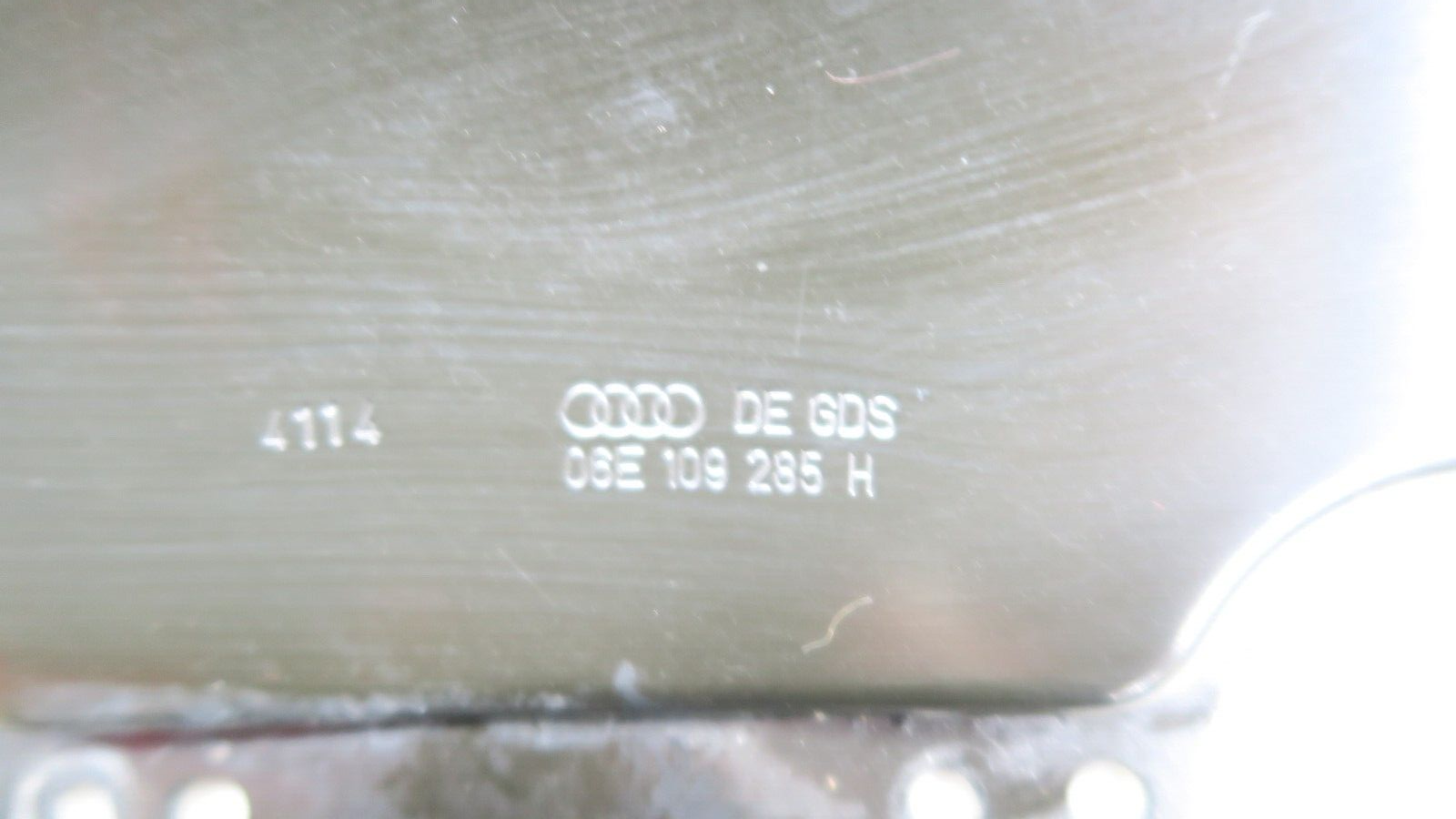 2010-2015 Audi Q7 OEM 3.0L Right Front Upper Timing Chain Cover ...