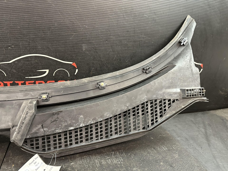 03-08 BMW Z4 COWL VENT WINDSHIELD WIPER SCREEN PANEL COVER | eBay