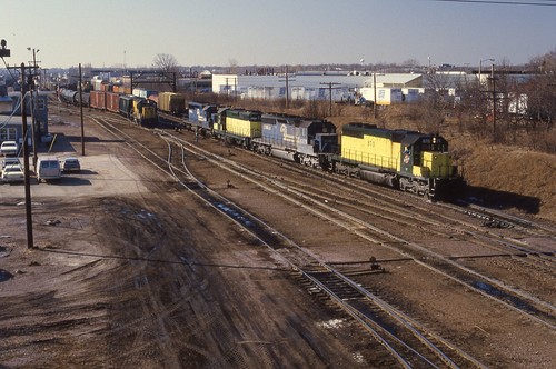 MS Original Slide CNW North Western Zito SD40 #870+3 w/Train - Butler WI 1985 | eBay