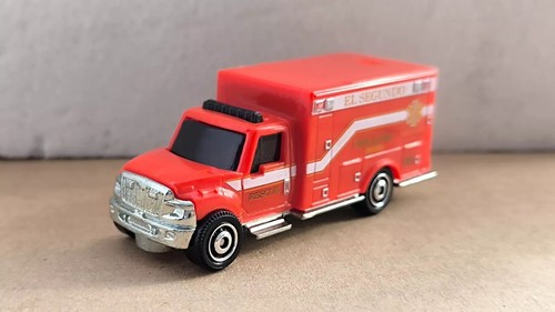Matchbox MBX multipack LOOSE INTERNATIONAL AMBULANCE RED EL SEGUNDO ...
