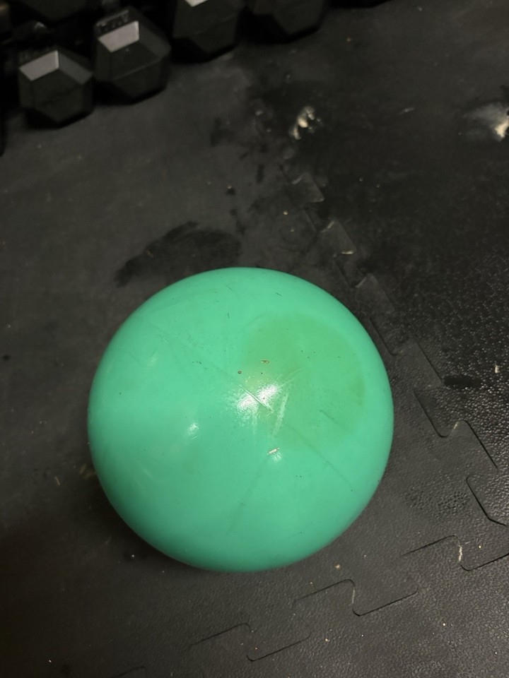 Compact Medicine Ball Green 5kg | eBay UK