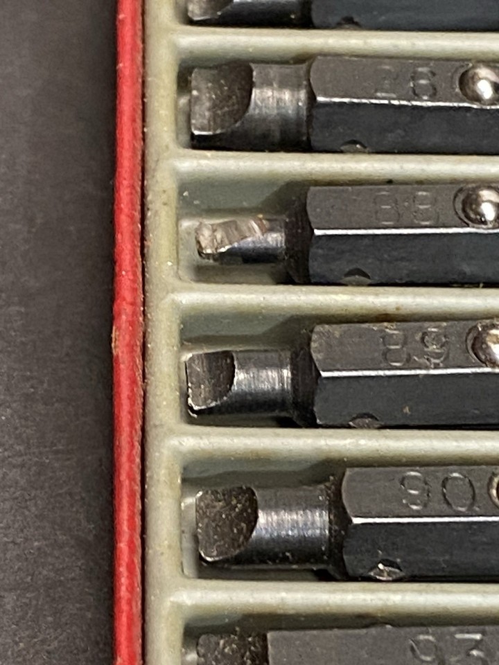 Chapman Tools Gun Screw Driver Kit 18 Pieces | eBay