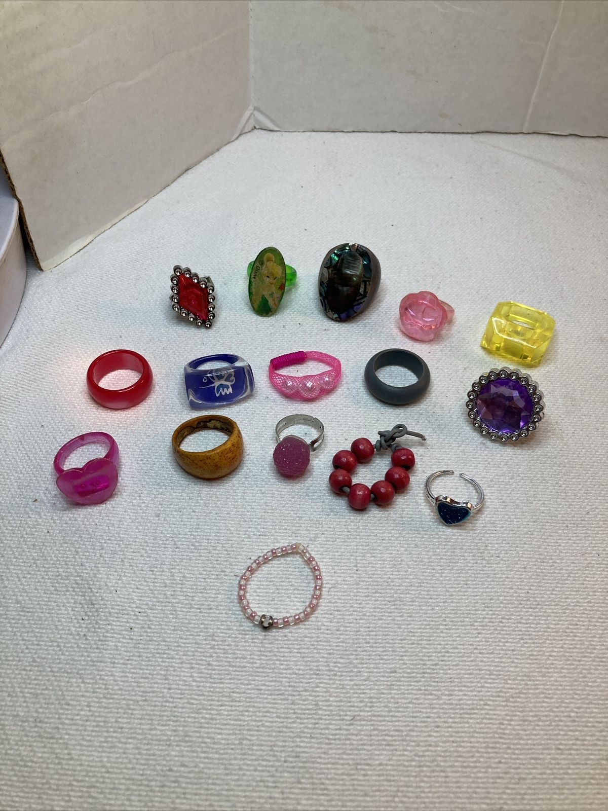 Lot Of 16 Colorful Plastic Little Girls Play Dress Up Rings | eBay