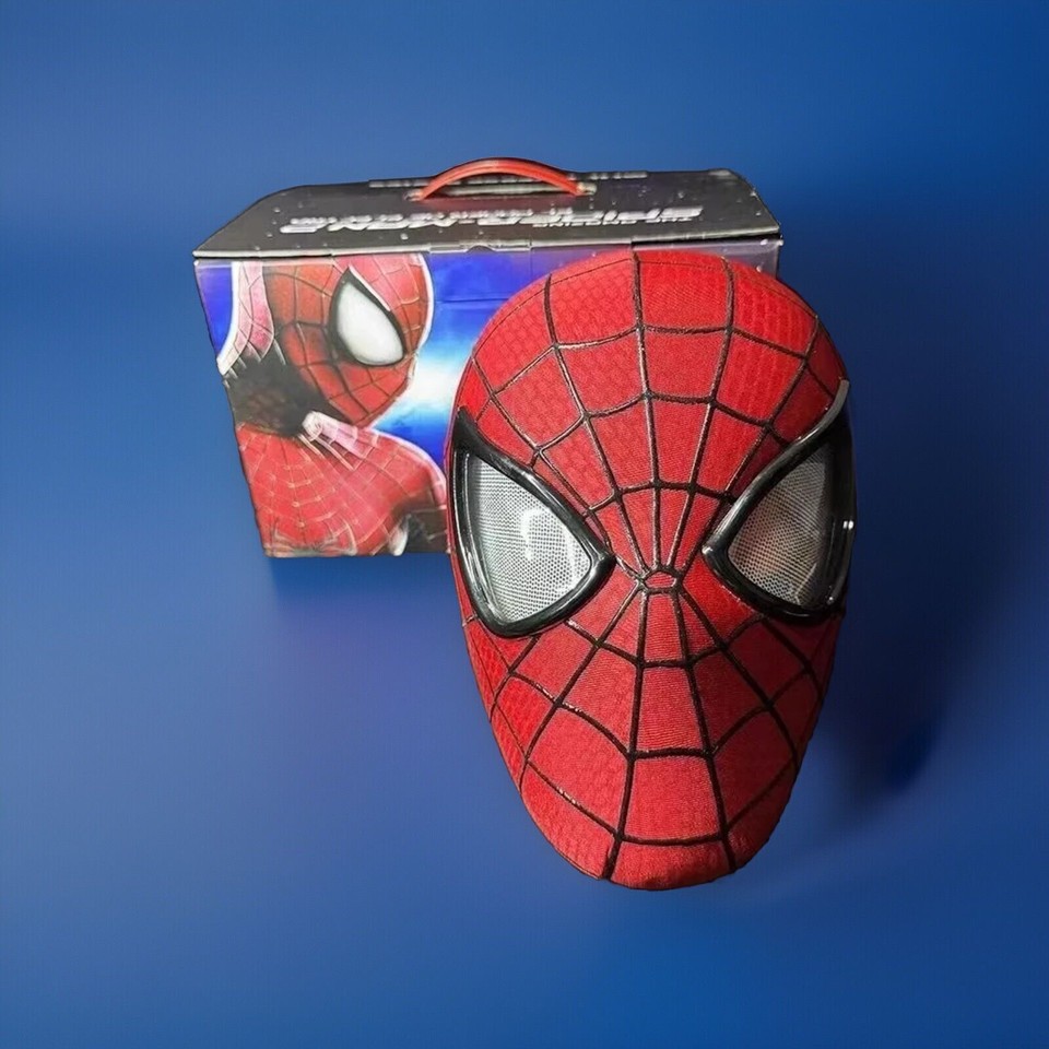 The Amazing Spider Man 2 Mask Moving Eyes with LED Lights Remote ...