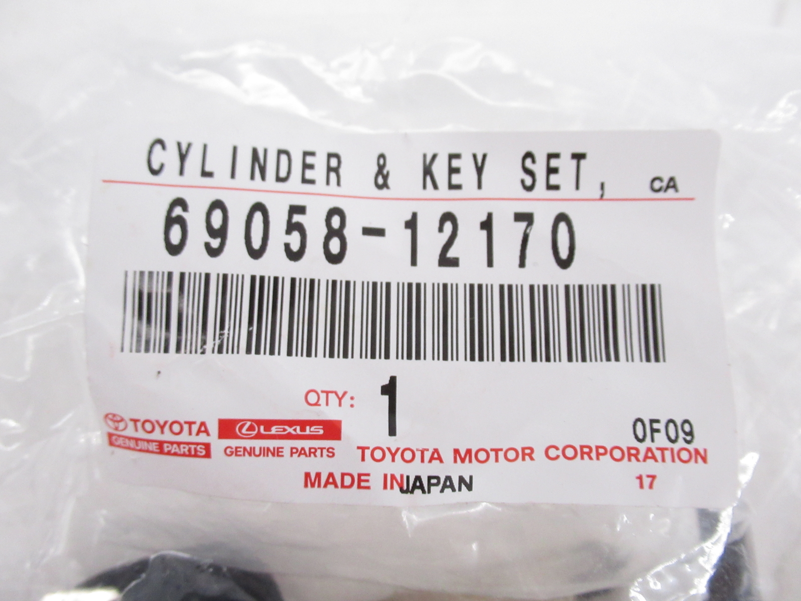Genuine OEM Toyota 69058-12170 Fuel Door Lock Cylinder w/ Key | eBay