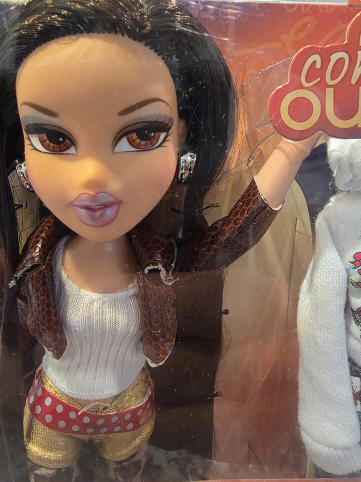 Bratz Passion 4 Fashion – Sabina (1st Edition), Jade, Yasmin, Sasha ...