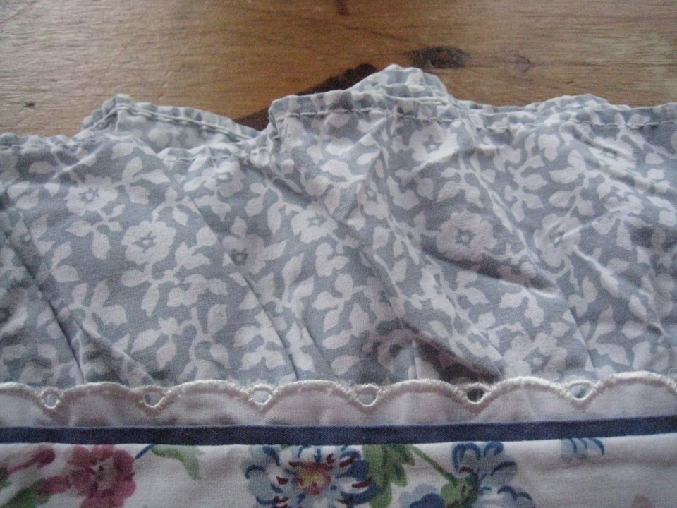 VINTAGE~DAN RIVER FLORAL RUFFLED EYELET LACE DOUBLE FLAT SHEET | eBay