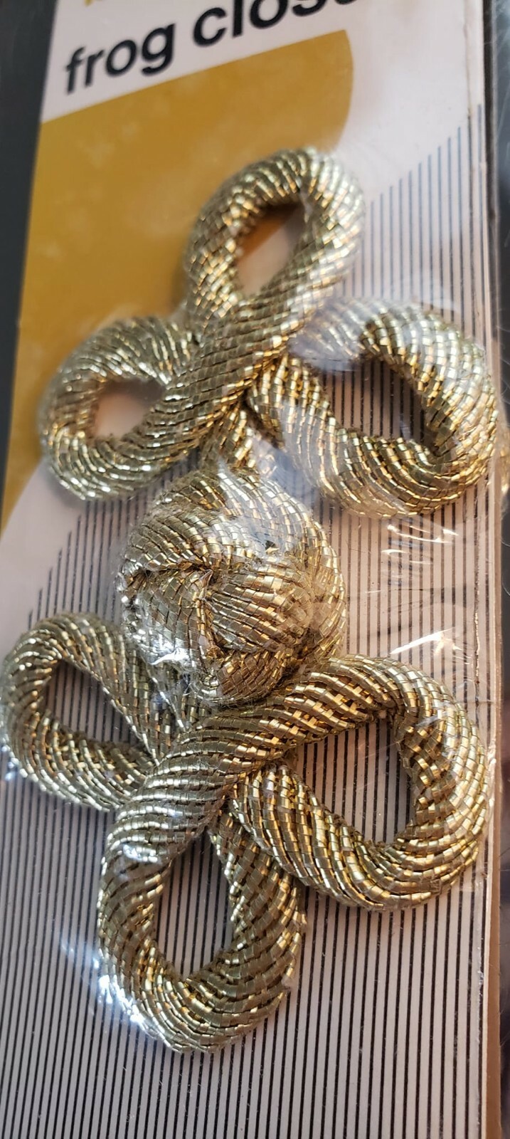 Metal Frog Closures