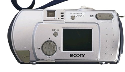 Sony Cyber Shot DSC-P30 1.3 MP Digital Camera No Memory Stick Untested ...