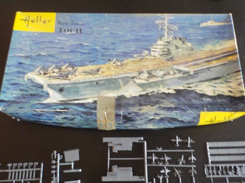 Maquette Porte-Avion *Foch - *Heller | eBay