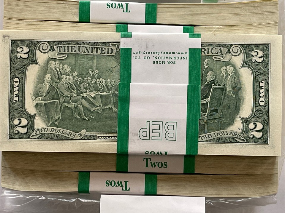 ONE STACK of 2017A TWO DOLLAR $2 Notes CRISP UNCIRCULATED BEP PACK from ...