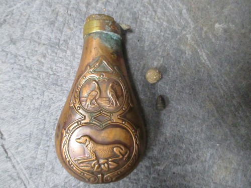 Antique Brass Musket/Rifle Gun Hunting Dog /Quail Black Powder Flask w ...