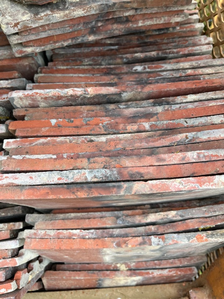 Roof tiles/Reclaimed Roof Tiles/Clay Nib Machine Tile & Half @£1.80 ...