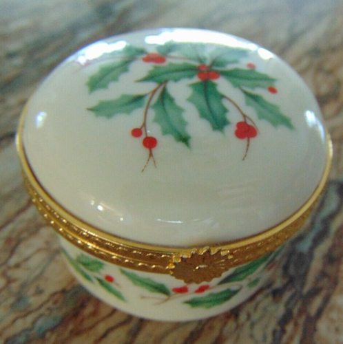 Lenox porcelain holly Christmas hinged trinket box | eBay