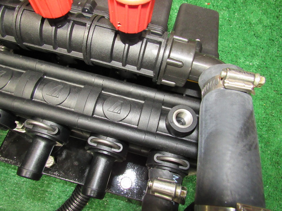 Raven Precision Boom Valve 3 Section Manifold - FLOW CONTROL - WIRE ...