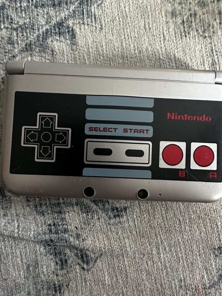 Nintendo 3DS XL NES Limited Retro Edition System Console - Tested ...