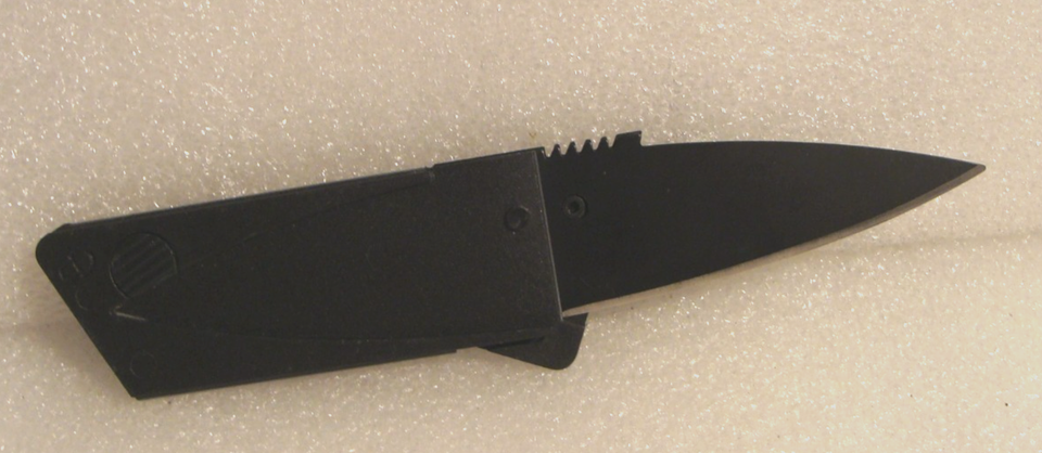 NEAT RAZOR SHARP JMG DEFENSE / HANDY WALLET CREDIT CARD FOLDING KNIFE ...