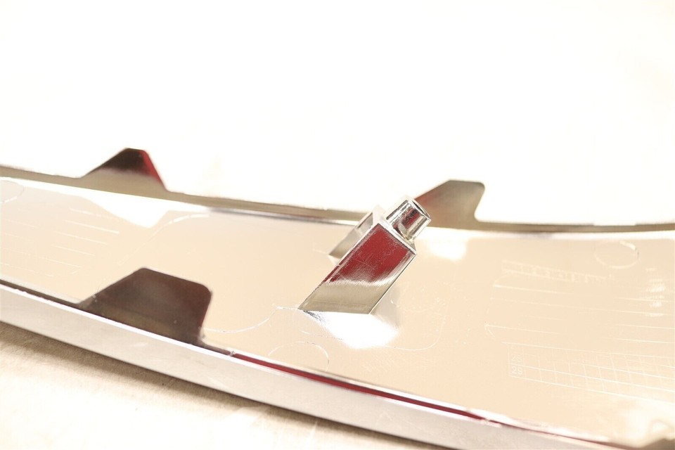 GENUINE 2021-2023 Hyundai Elantra 86596AA010 FRONT Bumper Trim Molding ...