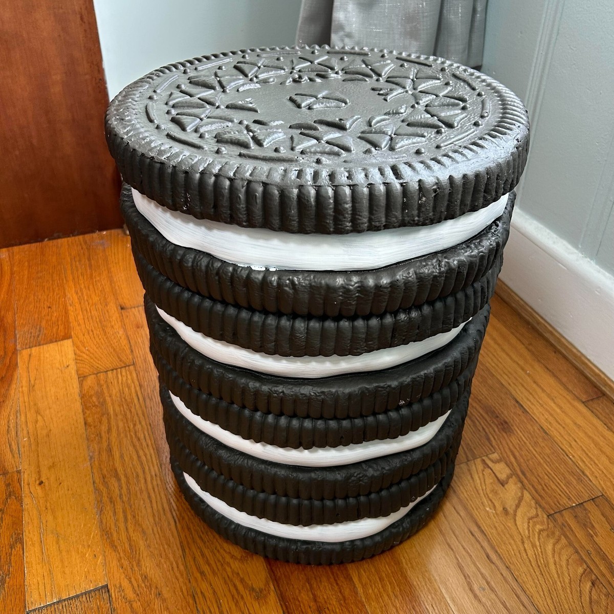 OREO COOKIE Stool Side Table Tik Tok Viral Homegoods tjmaxx NEW See Pictures
