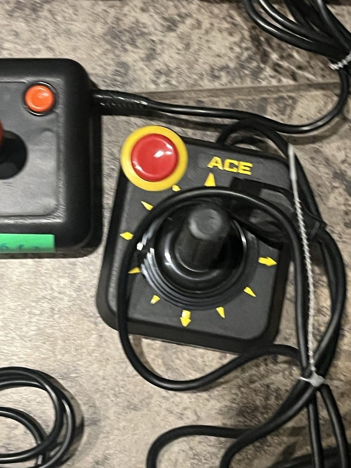 Vintage Video Game Controllers Lot Coleco Atari & Wico Command Controls ...