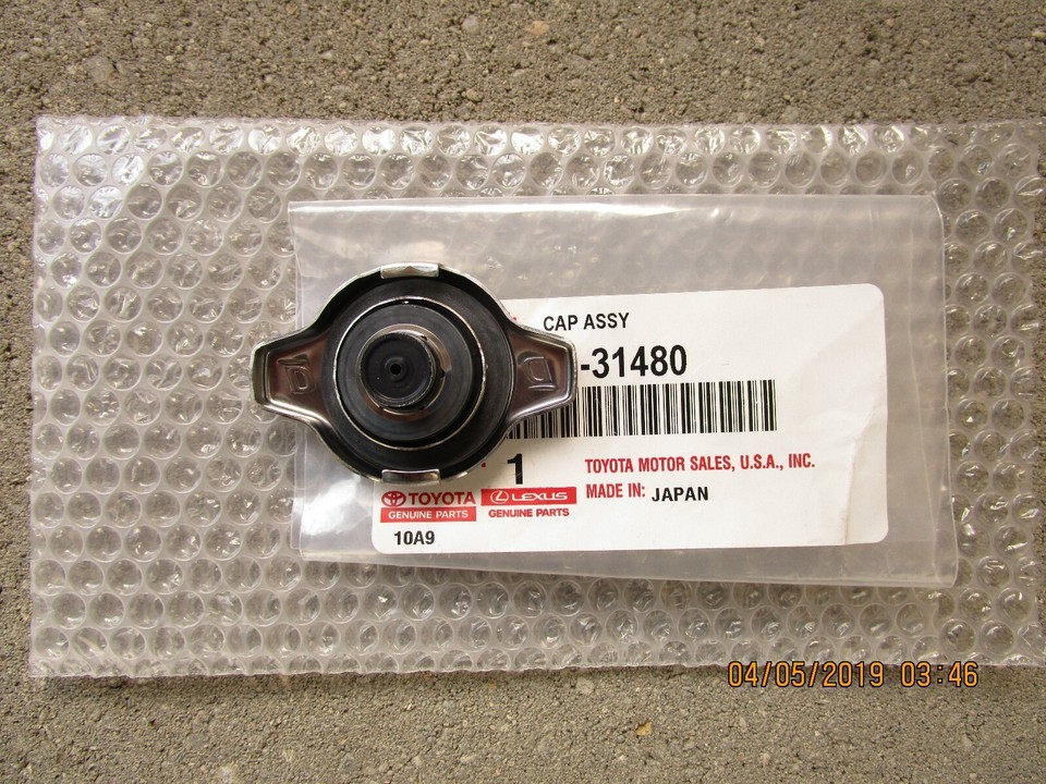 2008-2013 Toyota Highlander Limited SE Sport Radiator Fluid Cap ...