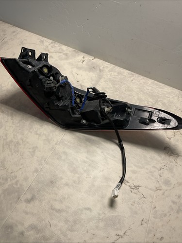 2018-2020 Toyota Camry Left Side Quarter Panel Outer Taillight Lamp ...