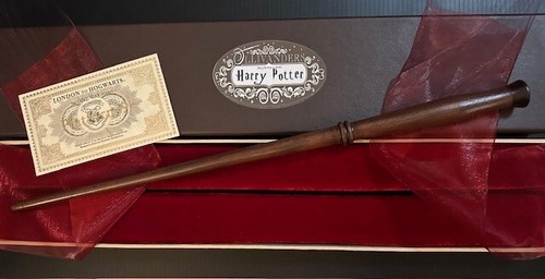 Harry Potter's 1st Wand 15", REAL WOOD, Ollivander's, Wizarding World ...