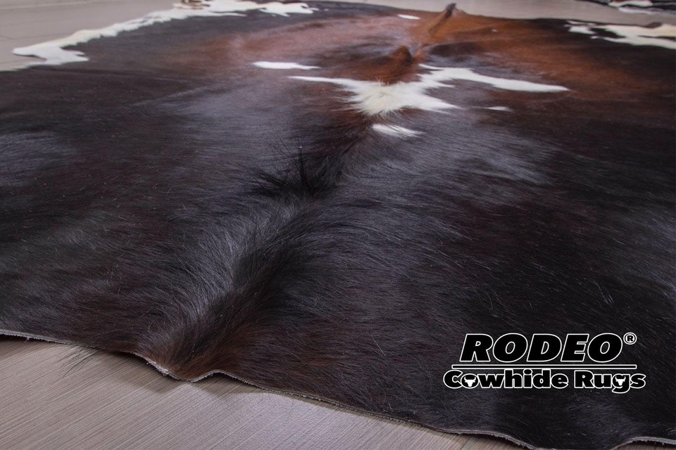 Superior quality Dark Chocolate Cowhide Rug size approx 5X7---DC2 | eBay
