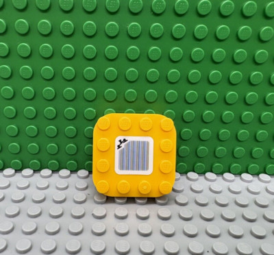 Lego 1 Bright Light Orange 4x4 Thick base plate Rounded Corners with ...