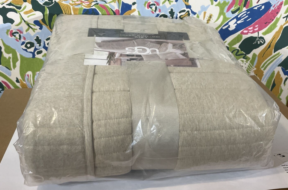 UGG Crew Twin / Twin XL Quilt Set - Oatmeal Heather | eBay
