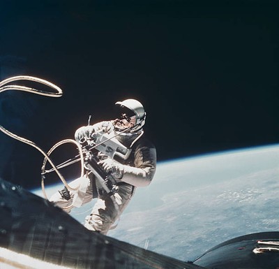Ed White Makes First Space Walk 1965 Old Photo | eBay