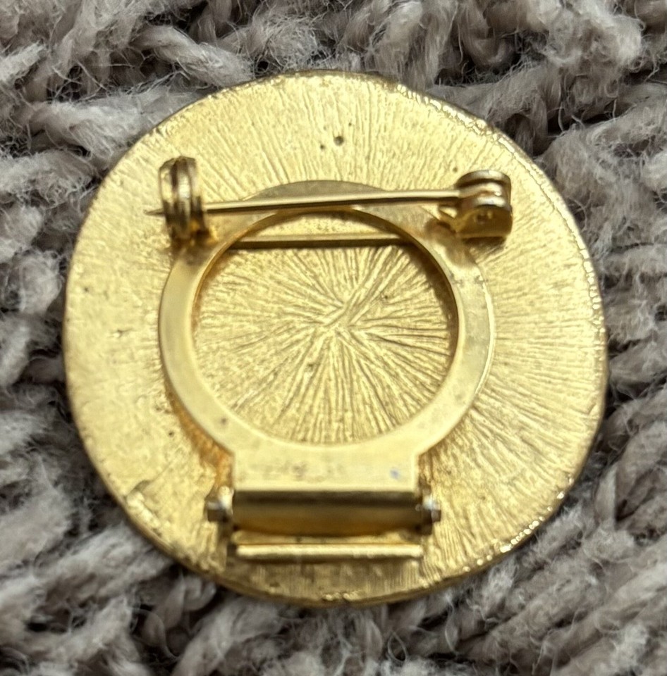 Vintage Gold Tone Coin Pin Brooch Roman Greek Greco Roman Face Scarf ...