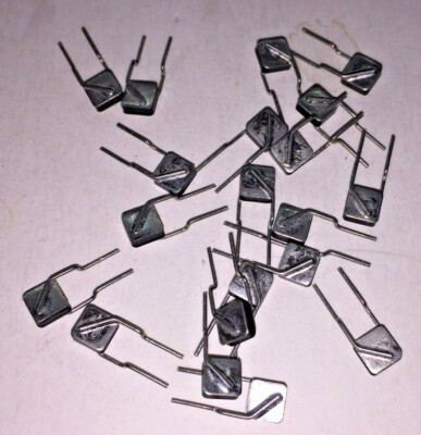 (78 PIECE LOT) TR250-145U Resettable Fuses - PPTC .145A 60Vdc max ...